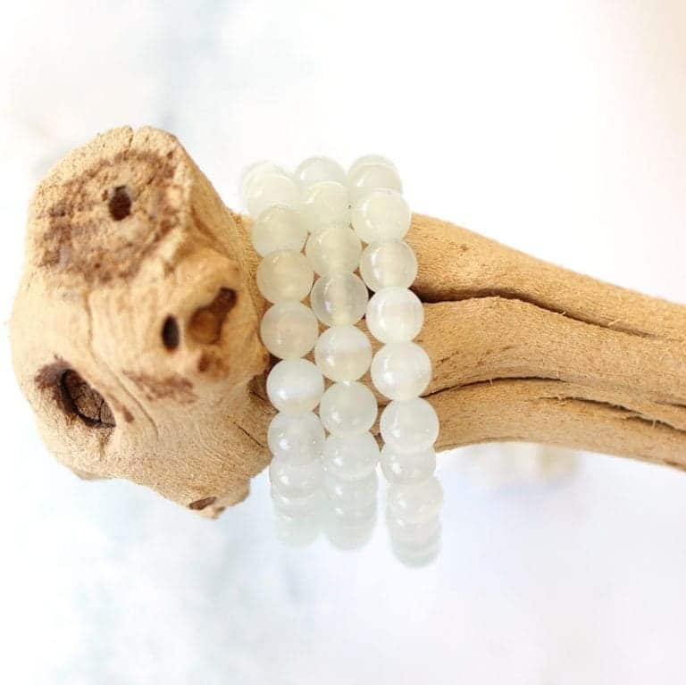 Selenite Crystal Meaning: Benefits, Types & How To Use It - The Crystal ...